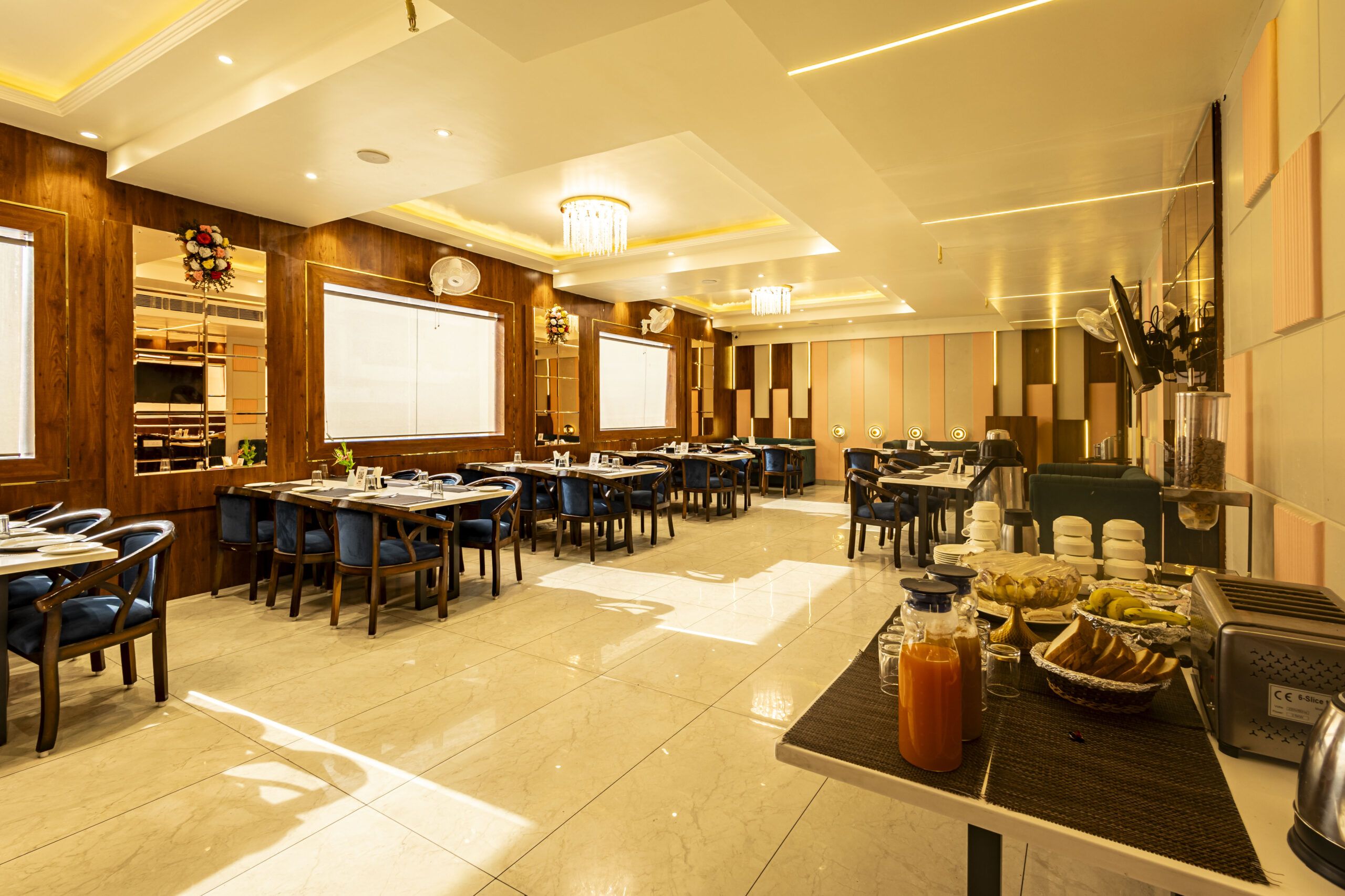 Dining - Vedangam Hotel